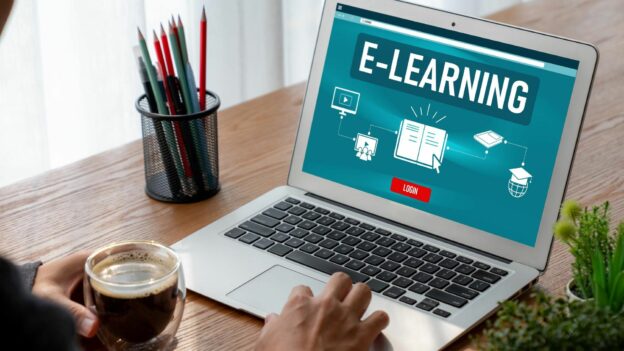 Structuring an Engaging Online Course - Teacher Professional Development