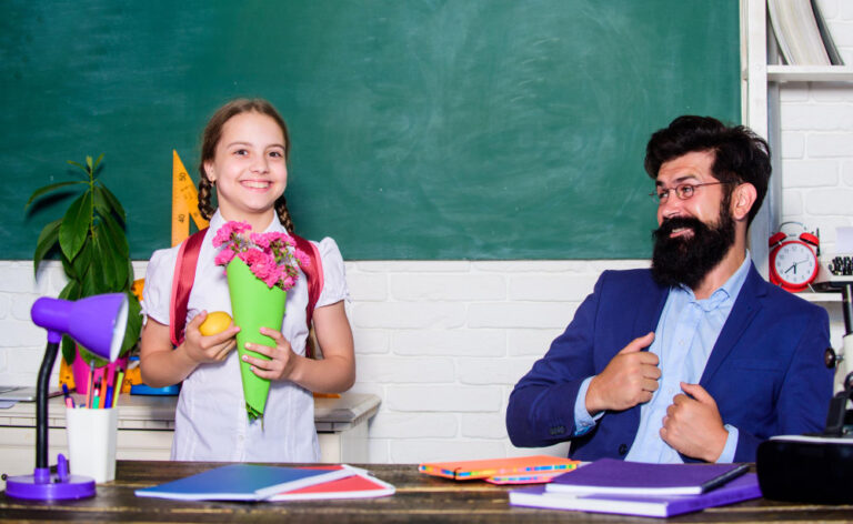 Building Strong Teacher-Student Relationships: How to Do It Right ...