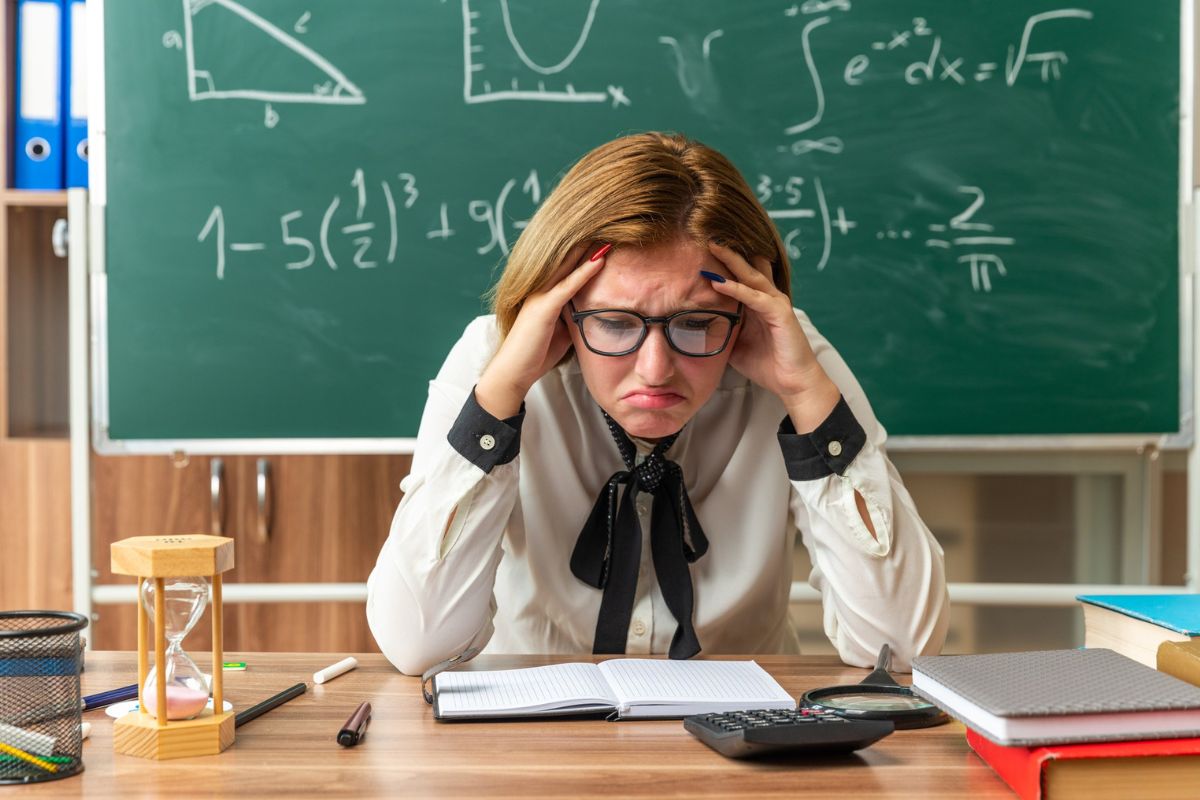 10 Things That Make Teachers Cry (And Laugh at the Same Time) - Teacher ...